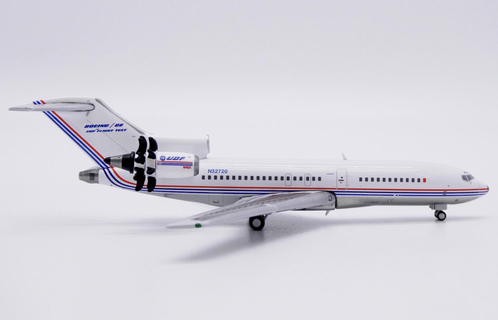 XX40178 Boeing House Color B727-100 “UDF Flight Test” N32720 (Polished ...