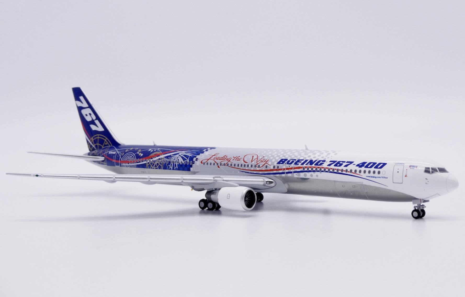 LH4369 Boeing House Color B767-400ER “Leading the Way” N76400 (Polished ...