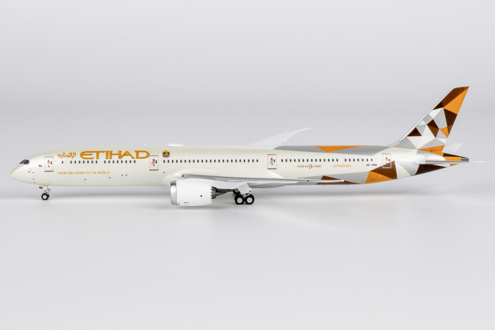 NG56032 Etihad Airways B787-10 Dreamliner A6-BMB – Airplane Model SG